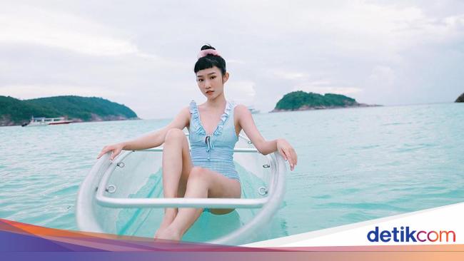 Pamer Foto Bikini, Influencer Malaysia Diolok-olok Berdada Rata Pamer Foto Bikini, Influencer Malaysia Diolok-olok Berdada Rata