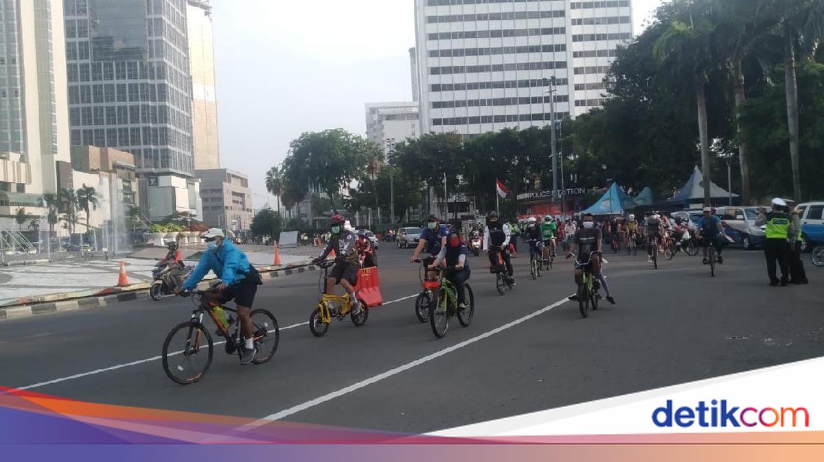 Pesepeda Harus Kenali dan Patuhi Rambu-rambu Ini