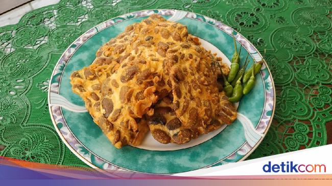 Tempe Pondasi, Tempe Kenyal Padat dari Koro Benguk Khas Pacitan