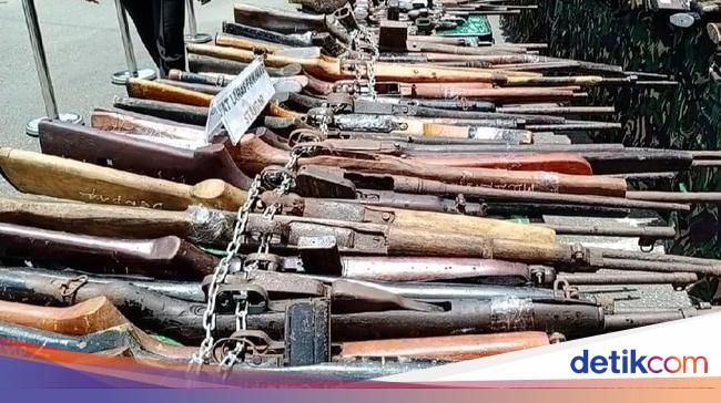 764 Senjata Api Sisa Konflik Dimusnahkan Kodam Pattimura
