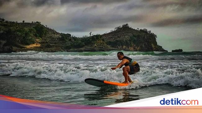 13 Tempat Wisata Populer di Blitar, Mulai Pantai hingga Air Terjun