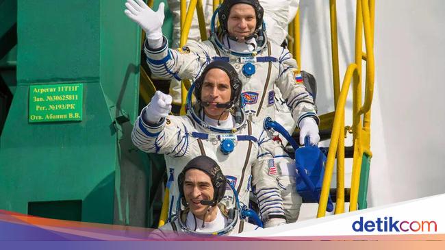 3 Astronot AS-Rusia Kembali ke Bumi Usai 196 Hari di Luar Angkasa