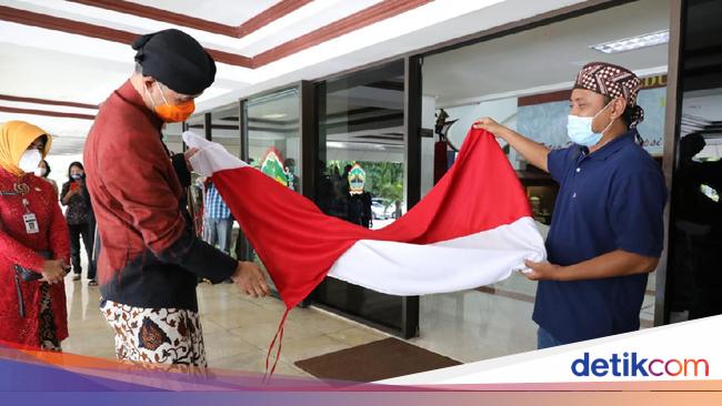 Respons Ganjar Pranowo Disebut Kader Pdip Terfavorit Jadi Capres 2024