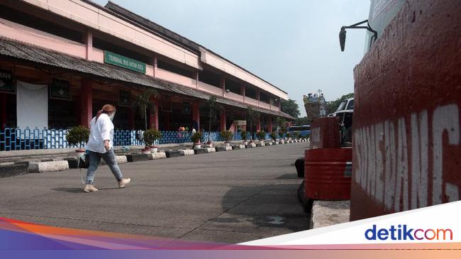 Revitalisasi Terminal Kampung Rambutan Tahun Ini Batal