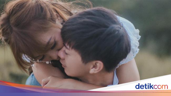 Steffy Eks Cherrybelle Menikah, Langsung Pamer Adegan Ranjang