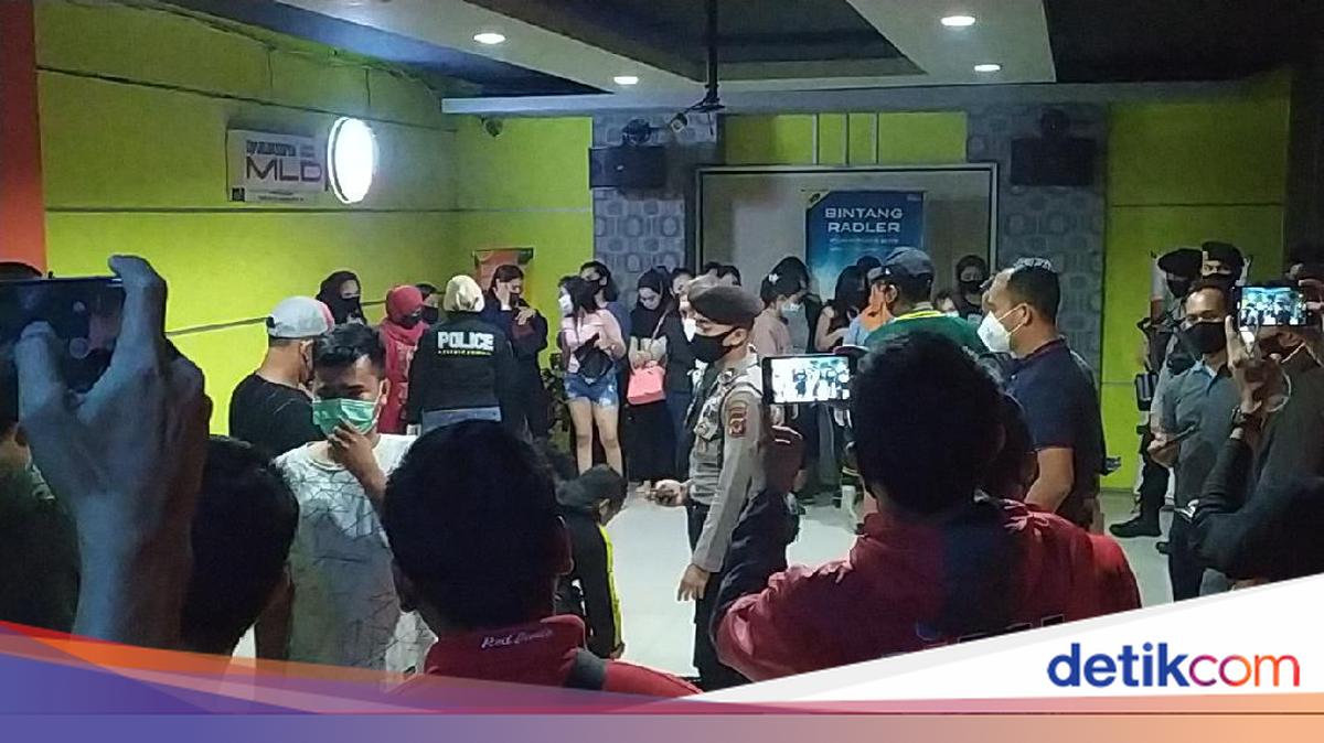 Nekat Buka di Tengah Pandemi, 3 Tempat Karaoke di Cianjur Digerebek Polisi