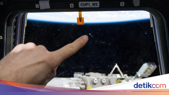 Misteri Penampakan Pesawat Alien Terungkap