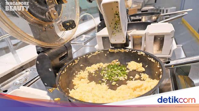 Canggih! Resto Ini Pakai Robot untuk Sajikan Nasi Goreng dan Bubur