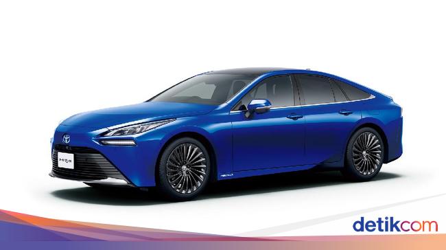 Wow! Mobil Hidrogen Toyota Mirai Melaju 1.000 Km Sekali Full Tank
