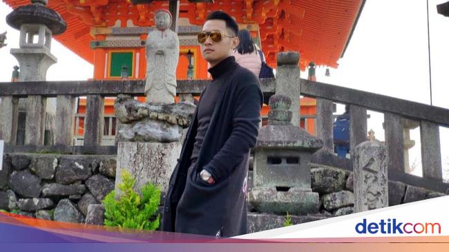 7 Gaya Aditya Halindra, Calon Bupati Muda Tuban yang Menang Quick Count