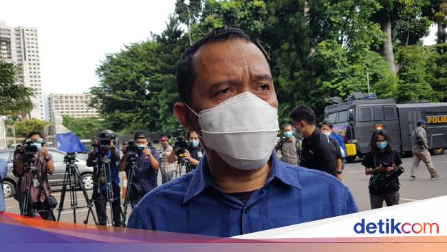 Pengacara Bantah Hanif Alatas Halangi Proses Tes Swab Habib Rizieq