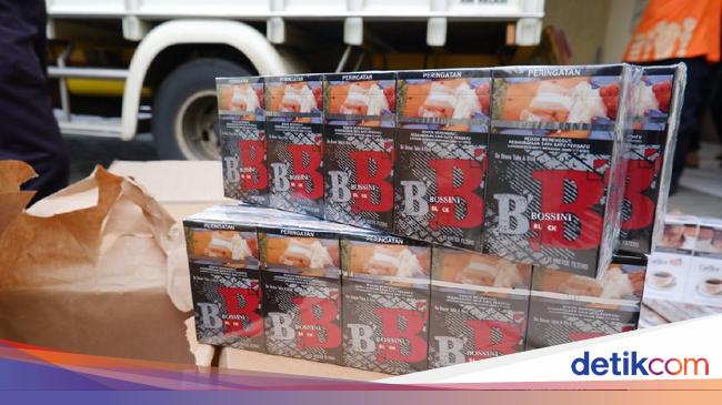 Pedagang Asongan Bisa 'Nangis Darah' kalau Cukai Rokok Naik Lagi