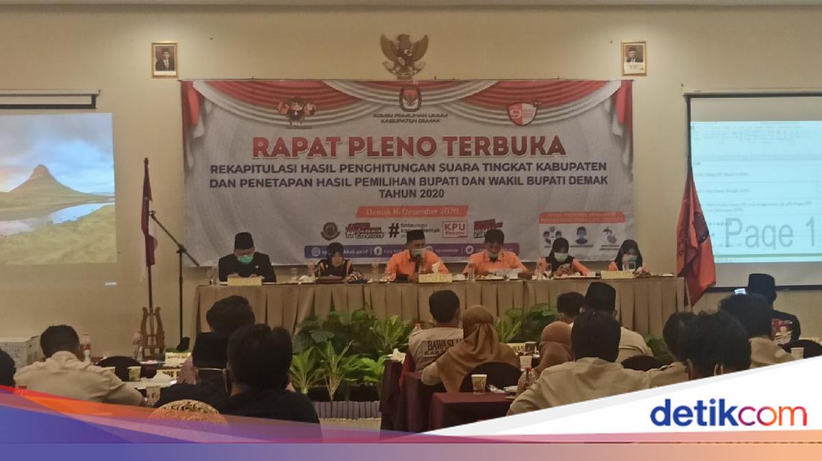 Rekapitulasi KPU Demak: Paslon Dokter Eisti-Ali Unggul 56,82%