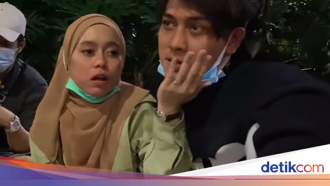 Rizky Billar Ngaku Pertengkaran Biasa, Lesti Kejora Kok Luka-luka?