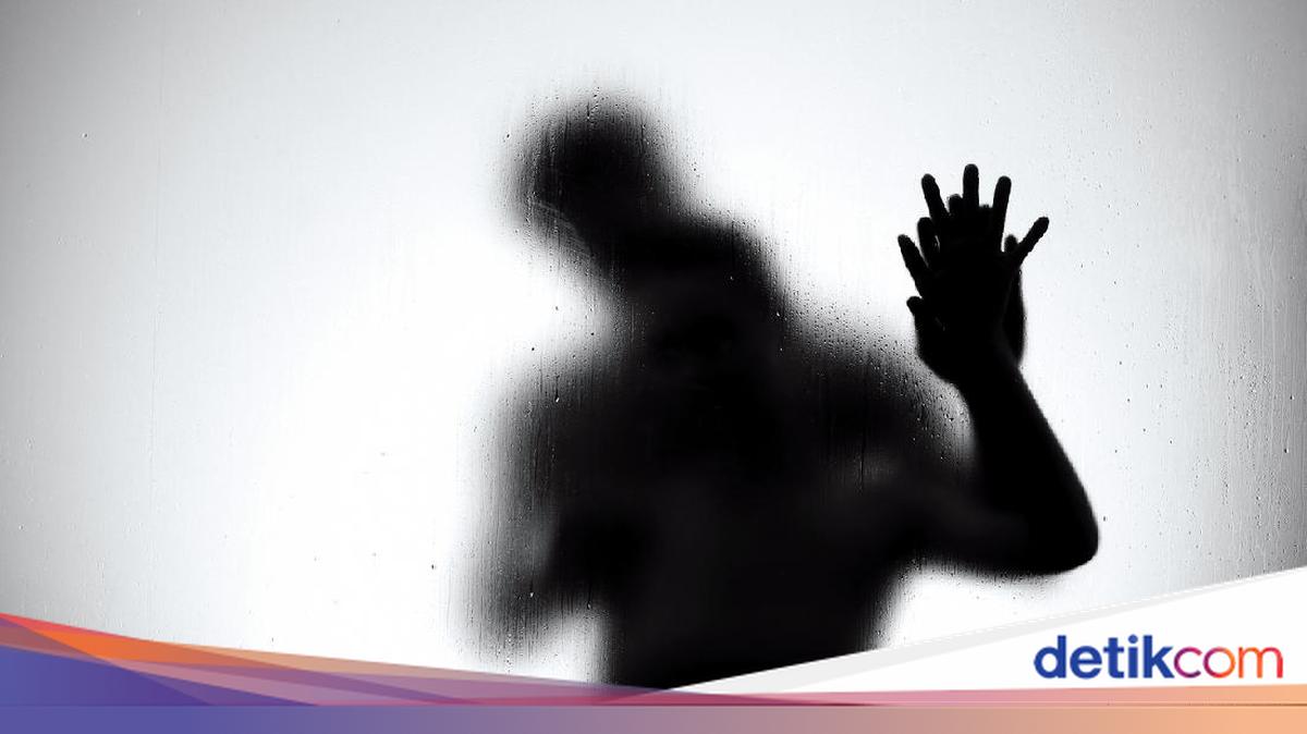 Viral Sejoli Terekam CCTV Asyik Mesum di Kafe Jember