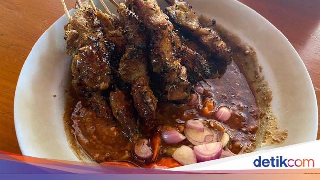 Mantul! Sarapan Sate Kelopo Gurih yang Kondang Sejak 75 Tahun Lalu