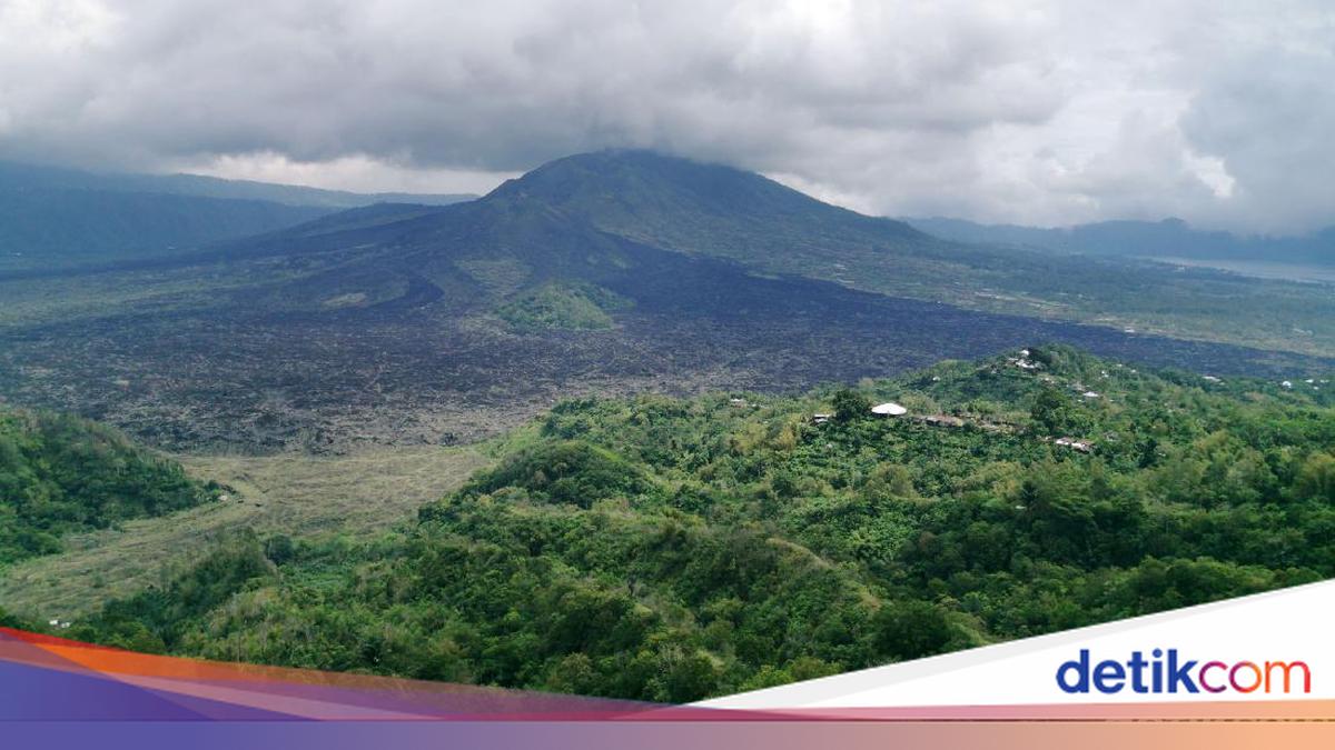 Bule Rusia Mesum di Gunung Batur Bali, Miha Nika Diduga Bukan Nama Asli