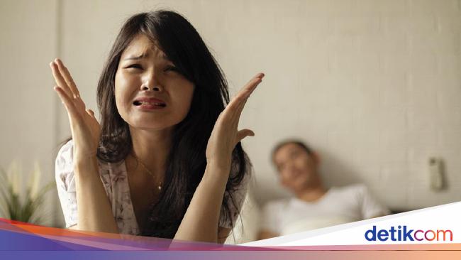 5 Tanda Seseorang Diam-diam Tidak Suka Kamu Menurut Pakar Bahasa Tubuh