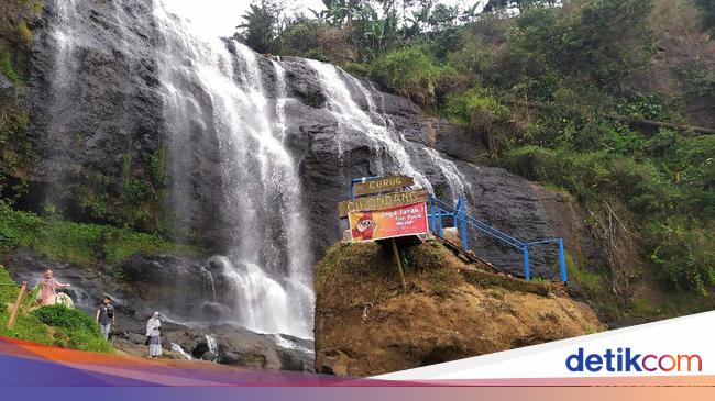 Indahnya Curug Cikondang, Niagara Mini di Cianjur