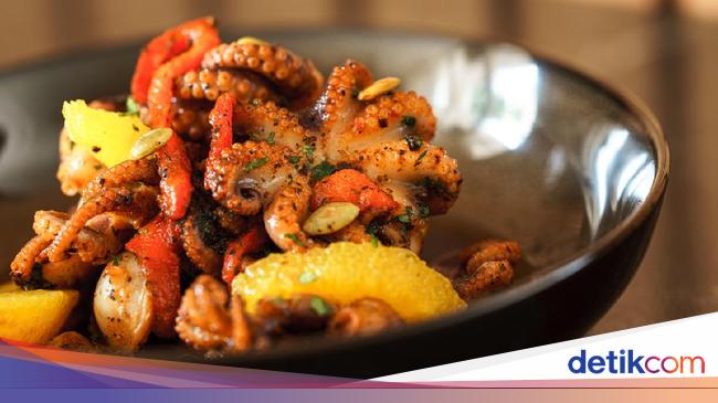 Penggemar Gurita, Ini Hukum Makan Gurita Menurut Pandangan Islam