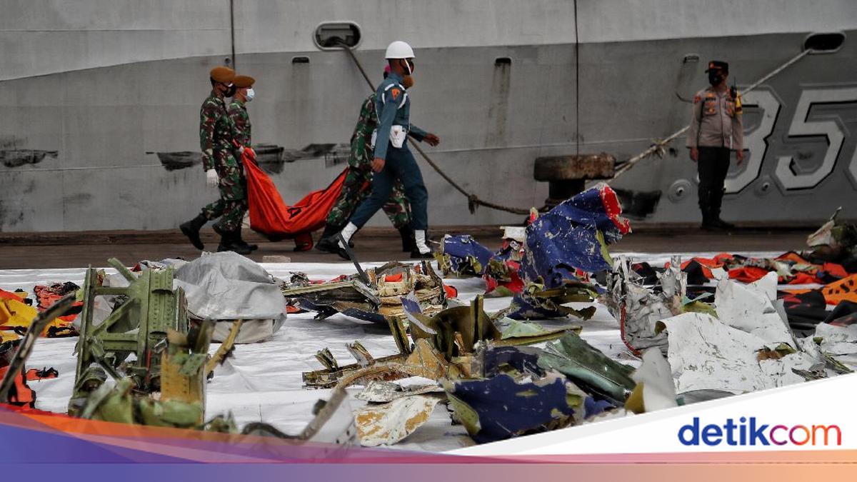KNKT Ungkap Masalah di Autothrottle Sriwijaya SJ182: Dua-duanya Anomali