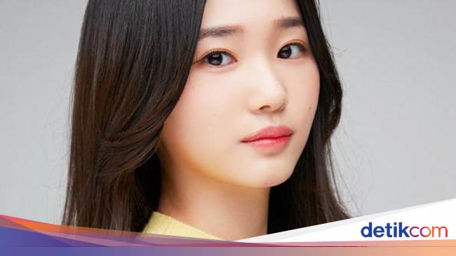 8 Foto Pemeran Hye Min yang Jerawatan di True Beauty, Aslinya Ternyata...