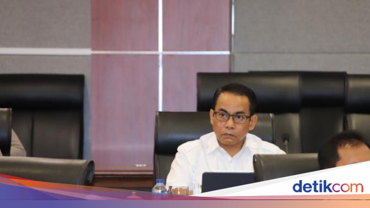 Buwas-Adhyaksa Dault Berdamai di Kasus Pom Bensin Cibubur