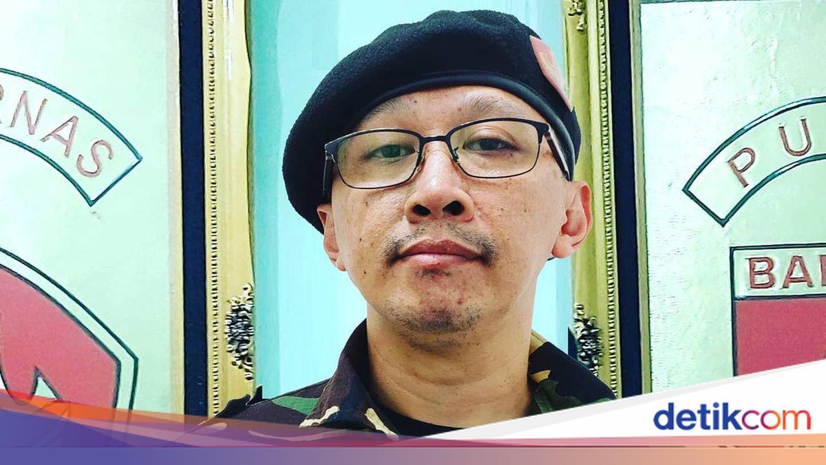 Permadi Arya Bicara Islam Arogan, Evolusi hingga Buzzer Jokowi