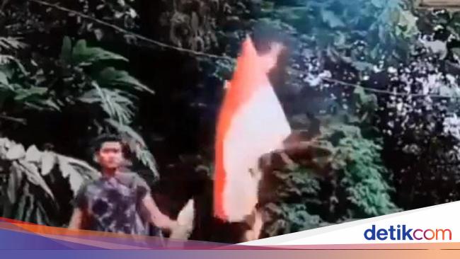 Polisi Pembakar Bendera Merah Putih Warga Aceh Tinggal Di Malaysia