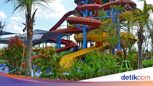 Basah-Basahan di OPI Water Fun Jakabaring, Palembang