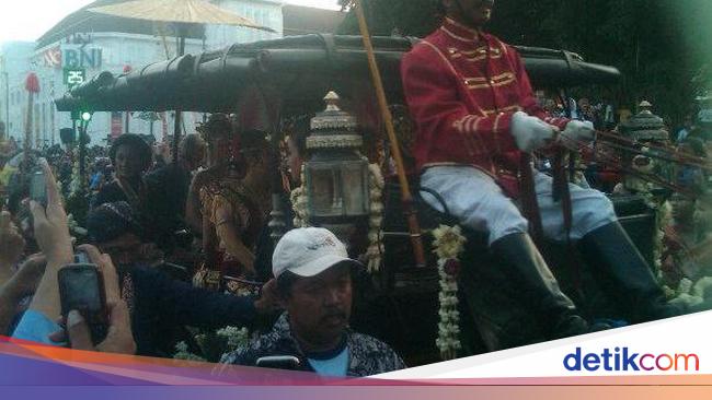 Sedikit Kemeriahan Pernikahan GKR Bendoro-KPH Yudanegara