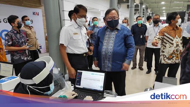 Menristek Sebut GeNose Hanya Butuh 3 Menit Keluarkan Hasil Tes Corona Menristek Sebut GeNose Hanya Butuh 3 Menit Keluarkan Hasil Tes Corona