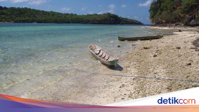 Asli Cantik, Si Pantai Oeseli di Pulau Rote, NTT
