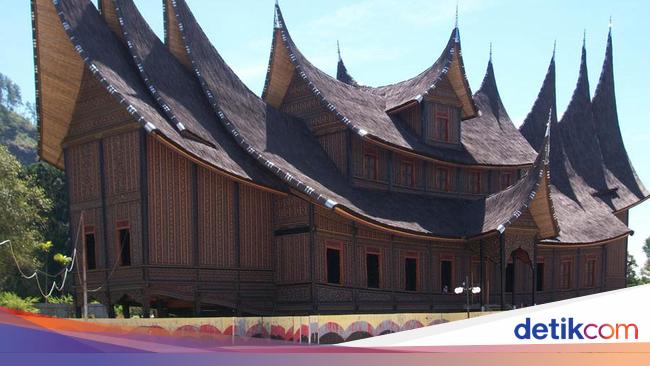 Atap Bagonjong, ikon Sumatra Barat