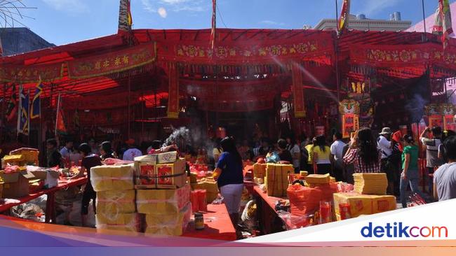 Bakar Perahu Tongkang, Tradisi Unik di Bagan Siapi-api