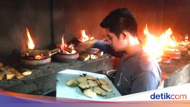 Bika Talago yang Hangat di Dinginnya Kaki Gunung Marapi, Sumbar