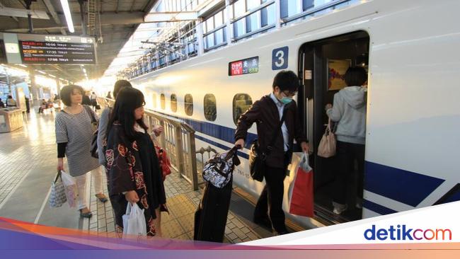 Cepatnya Kereta Peluru di Jepang
