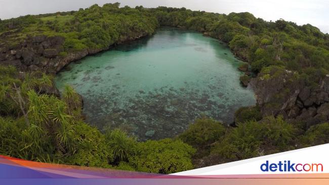 Danau Weekuri di Sumba, Jernih Banget!