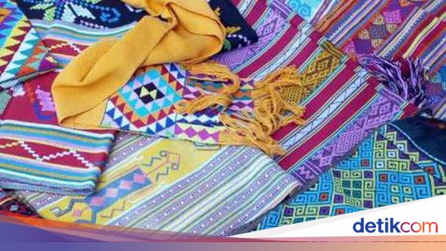 Ini Kain Tenun Timor Tengah Selatan yang Khas