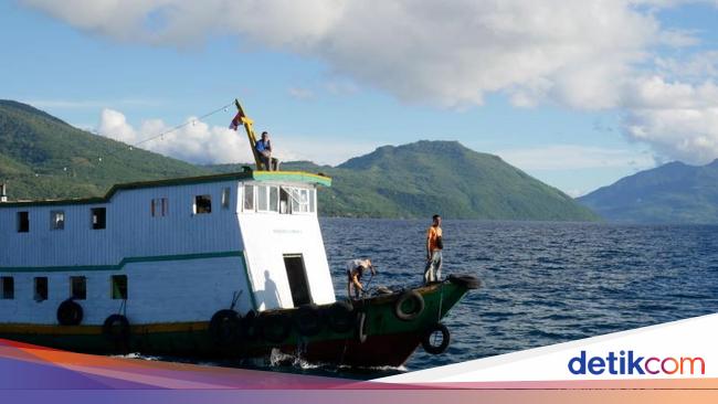 Keindahan Pulau Adonara dan Keramahan Penduduknya