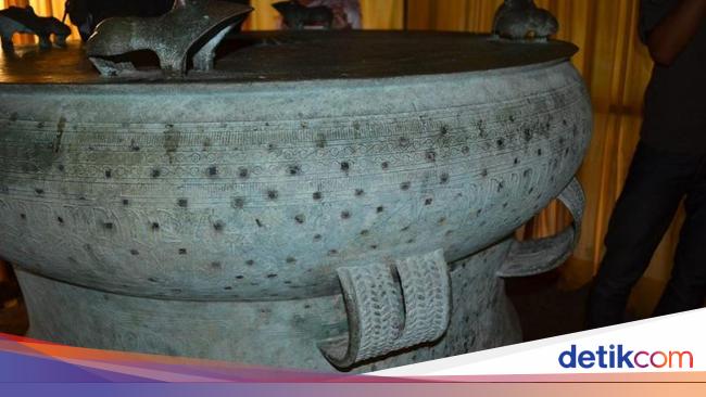 Melihat Gong Nekara Terbesar Se-Asia Tenggara di Selayar