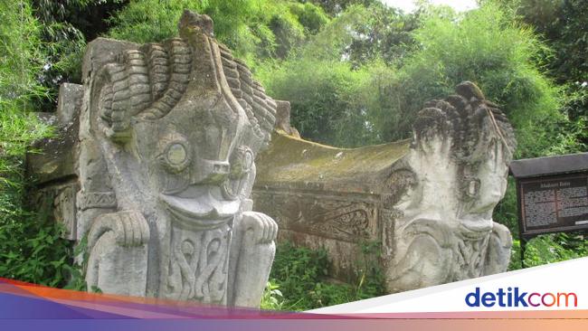 Melihat Makam Peninggalan Zaman Megalitikum di Balige