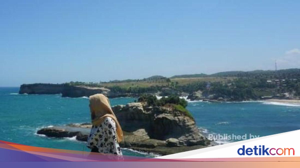 Pantai Klayar, Keindahan Tersembunyi di Balik Bukit