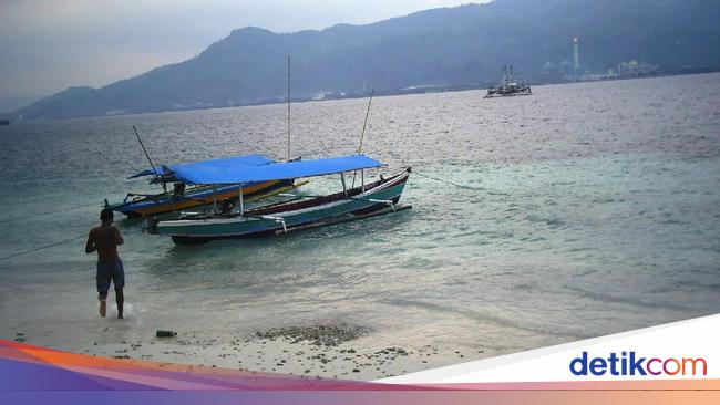 Pasir Putih Pulau Condong, Juaranya Wisata di Lampung Selatan