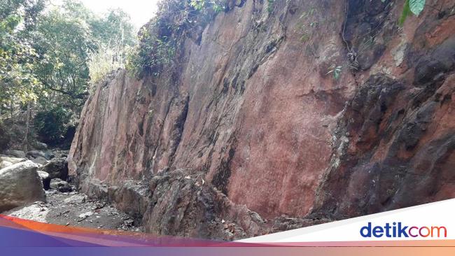 Watu Kelir, Ikon Geopark Karangsambung-Karang Bolong Kebumen