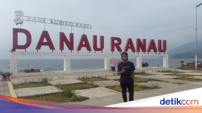 Foto: Danau Ranau, Danau Terbesar Kedua di Sumatera