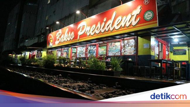Foto: Rekomendasi Kuliner Mantap di Malang, Bakso President
