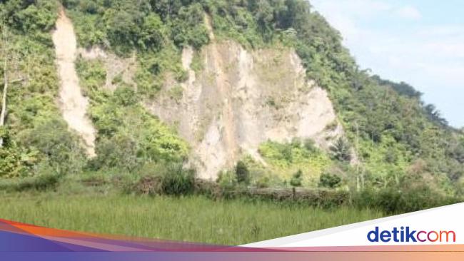 Indahnya Ngarai Sianok & Great Wall Bukittingi