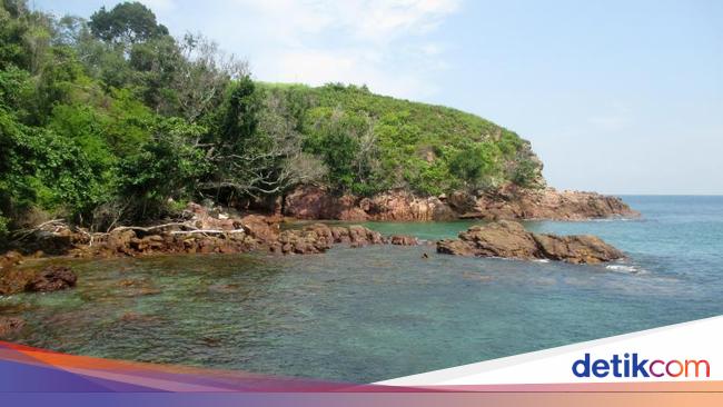 Jernihnya Laut Pulau Salah Namo