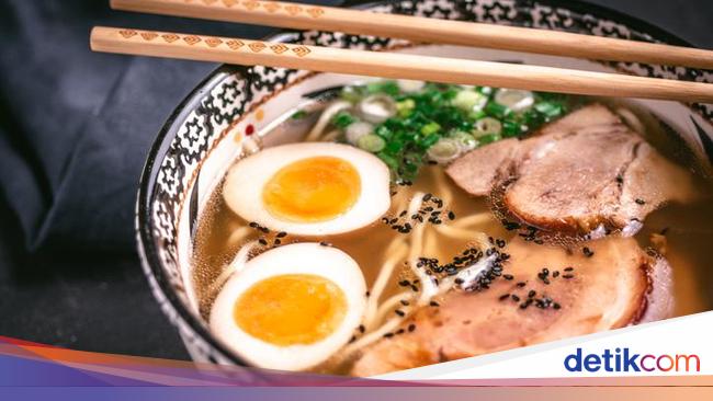 Wah! Tulang Babi untuk Kaldu Ramen Bisa Atasi Limbah Nuklir
